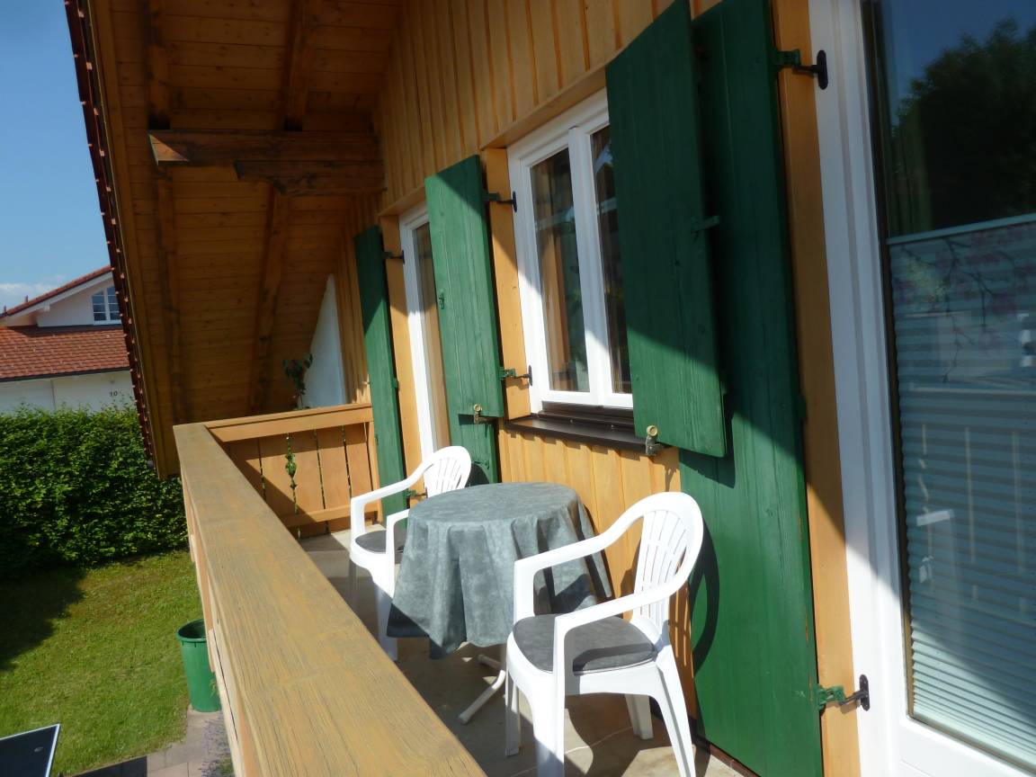 60 M² Ferienwohnung ∙ 1 Schlafzimmer ∙ 4 Gäste - Bad Kohlgrub