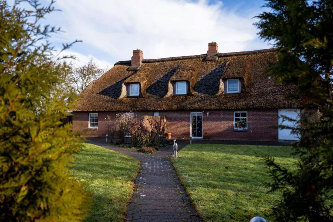 100 M² Ferienwohnung ∙ 3 Schlafzimmer ∙ 6 Gäste - Hooge