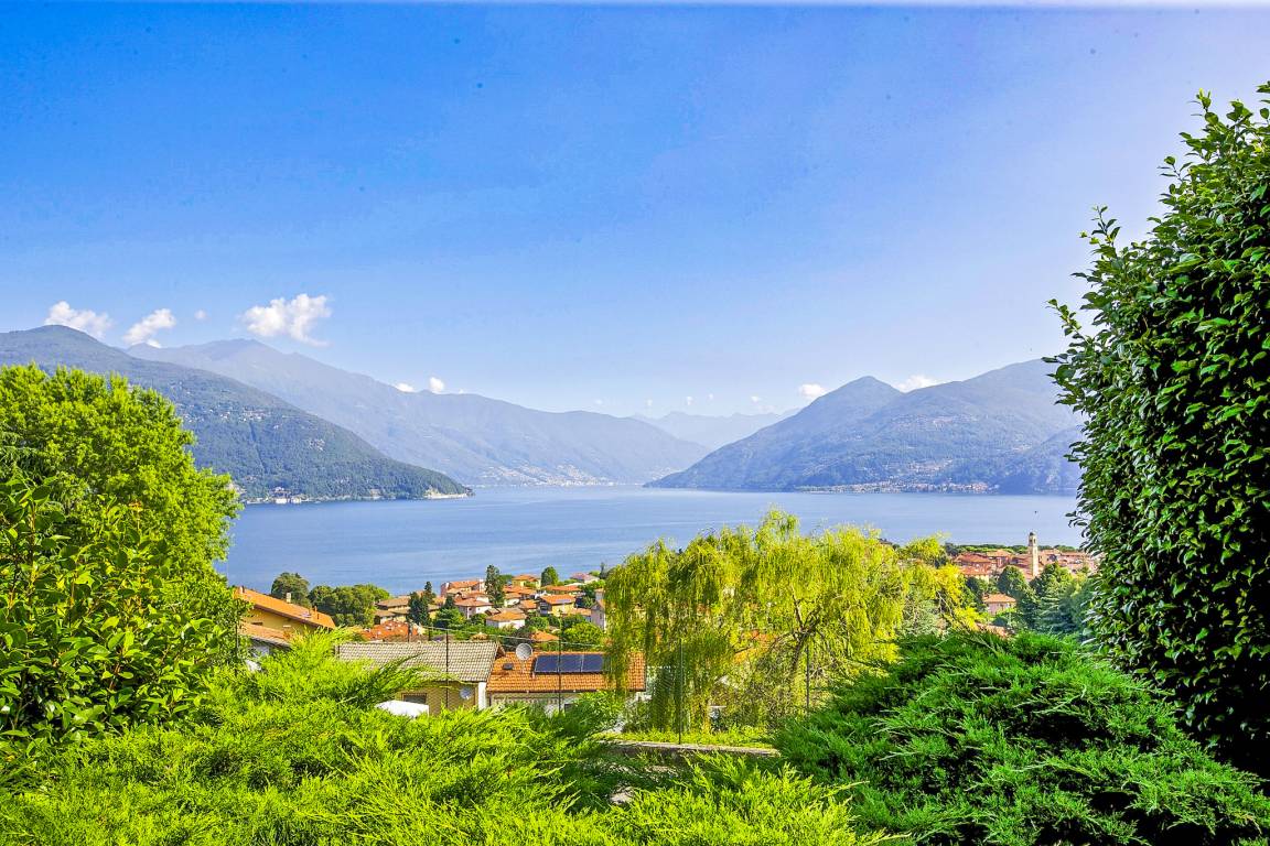 70 M² Casa ∙ 2 Habitaciones ∙ 4 Huéspedes - Luino