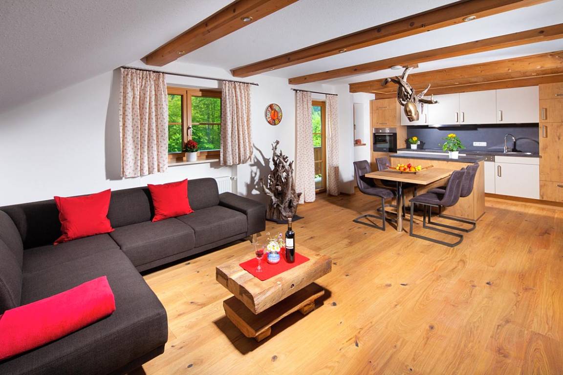 80 M² Ferienwohnung ∙ 2 Schlafzimmer ∙ 4 Gäste - Ramsau bei Berchtesgaden
