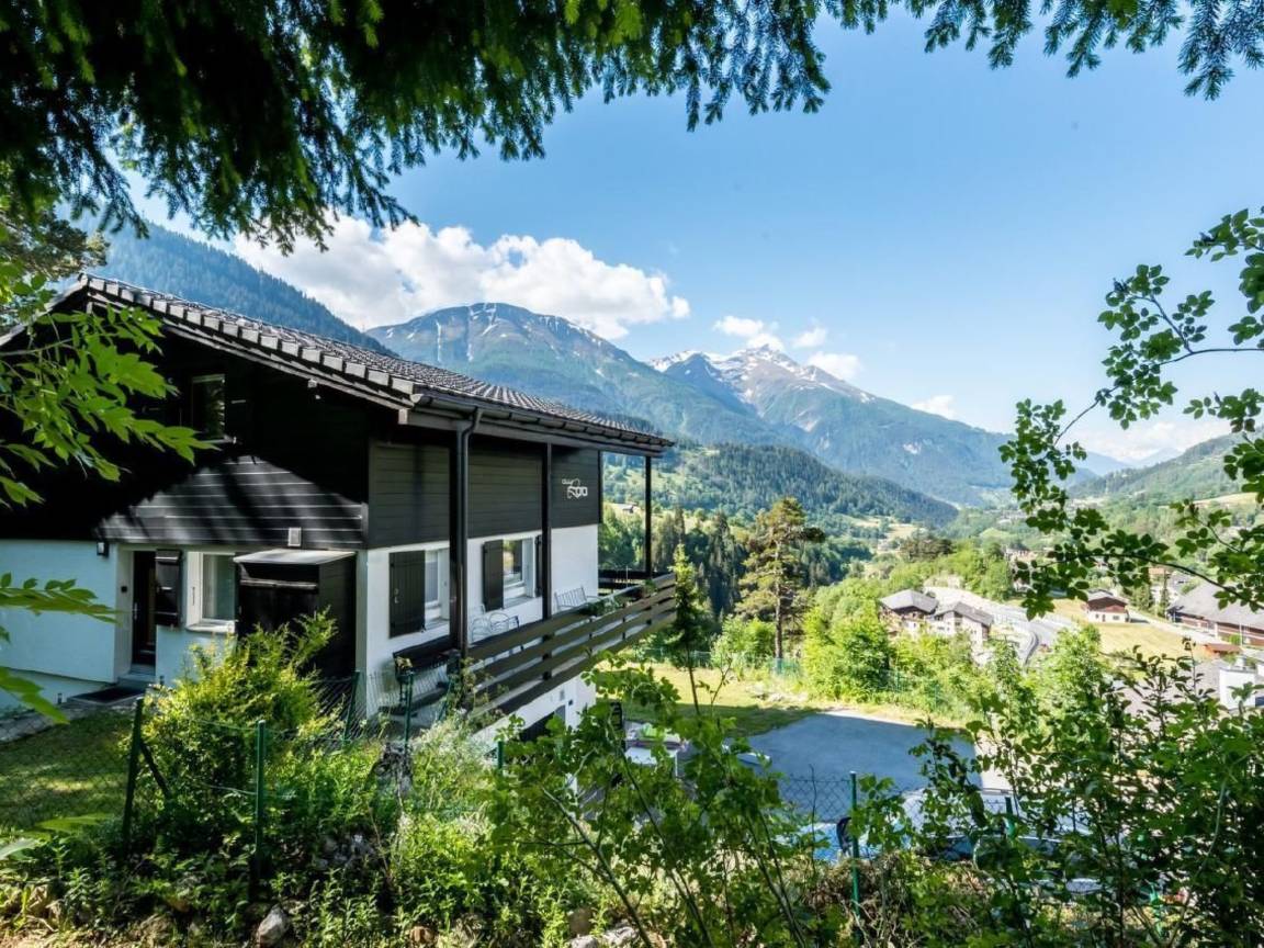 45 M² Ferienwohnung ∙ 1 Schlafzimmer ∙ 4 Gäste - Ernen