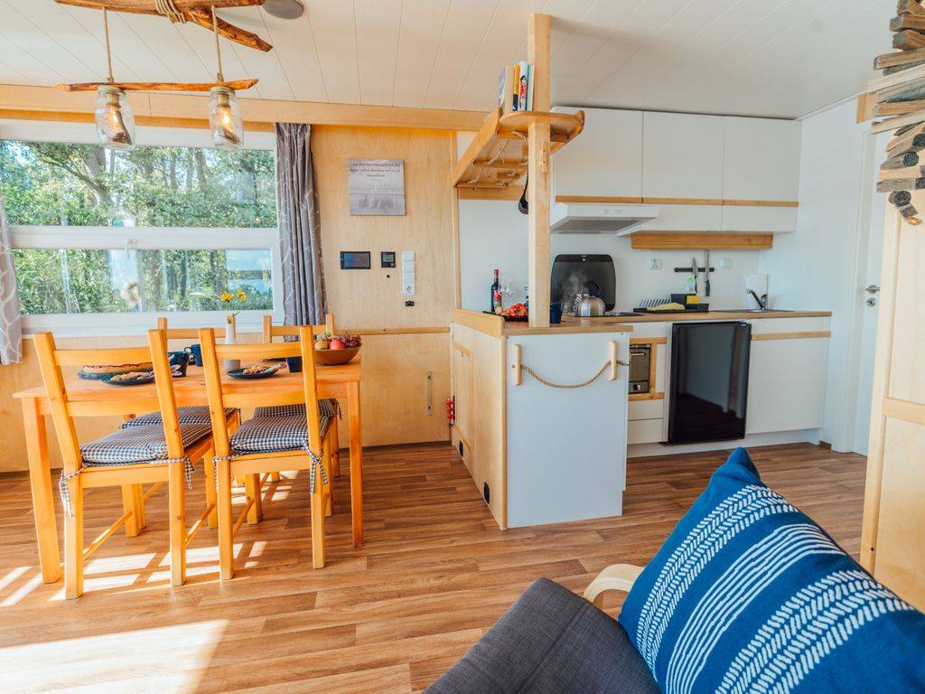 34 M² Casa ∙ 2 Habitaciones ∙ 6 Huéspedes - Anklam