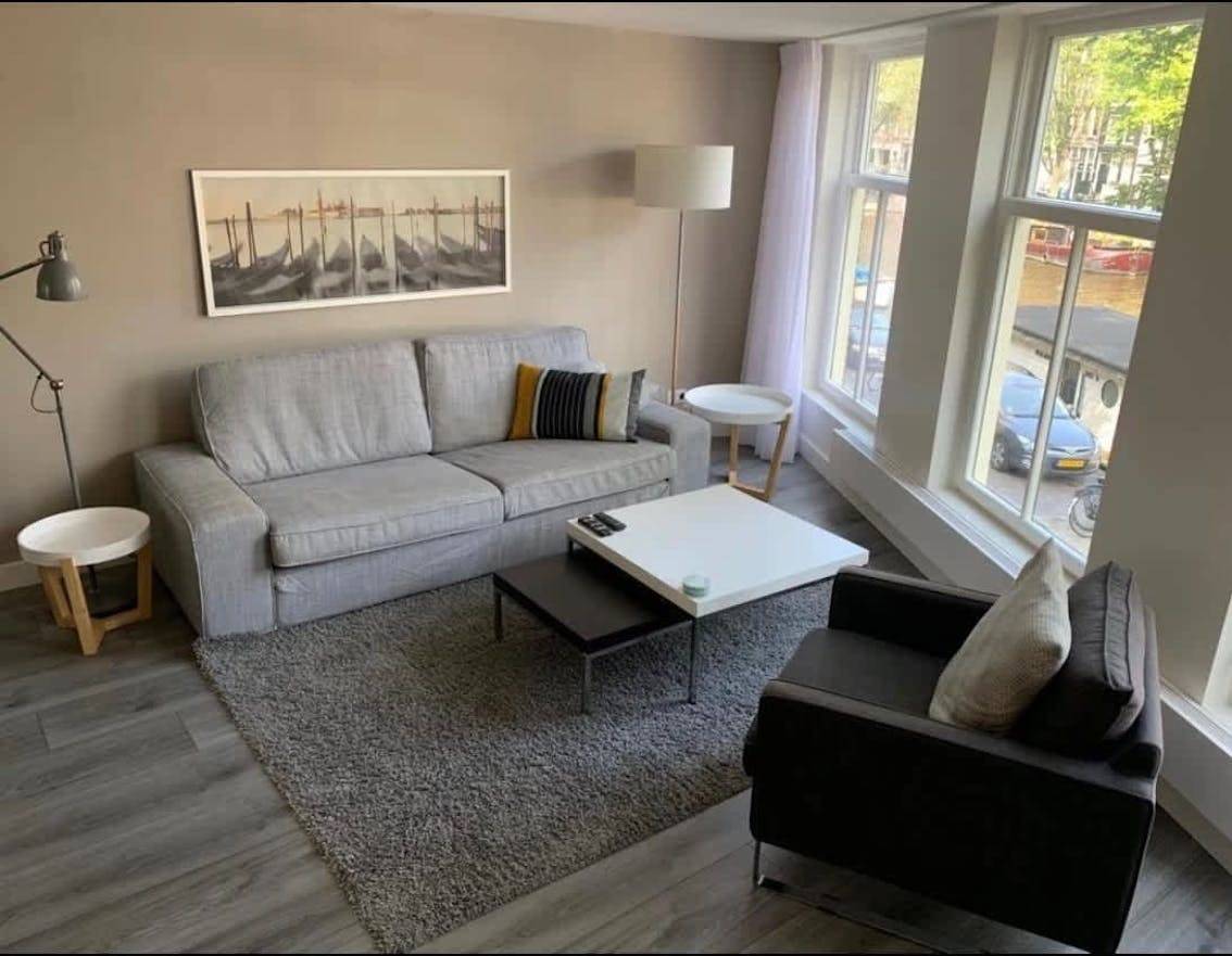 70 M² Apartment ∙ 1 Bedroom ∙ 2 Guests - Amsterdam
