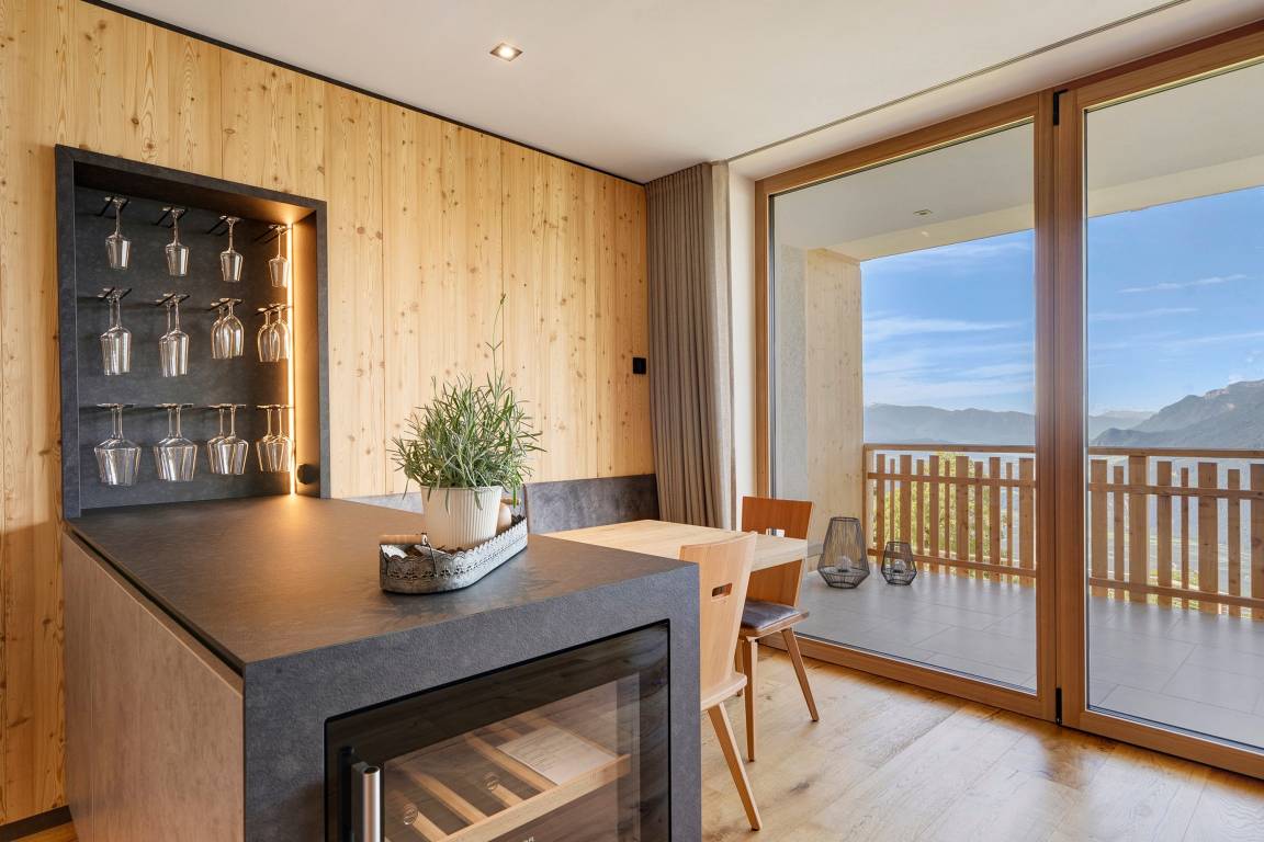 75 M² Ferienwohnung ∙ 1 Schlafzimmer ∙ 2 Gäste - Bozen