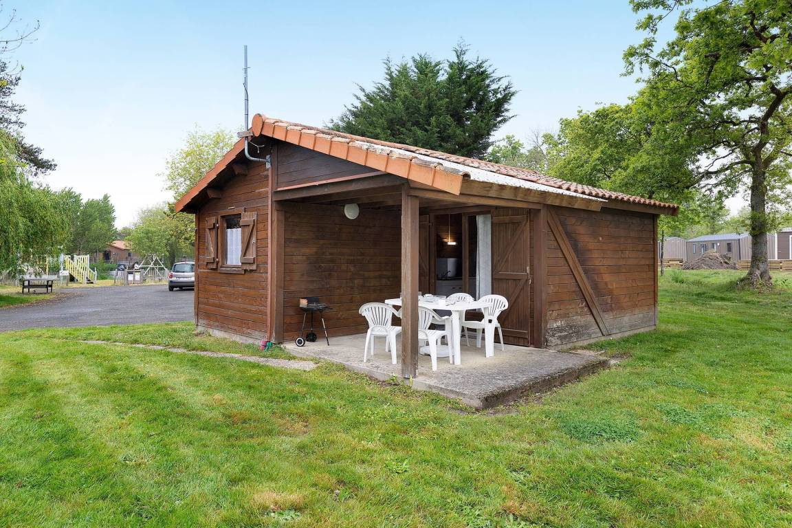32 M² Camping ∙ 2 Chambres ∙ 6 Personnes - Beauvoir-sur-Mer