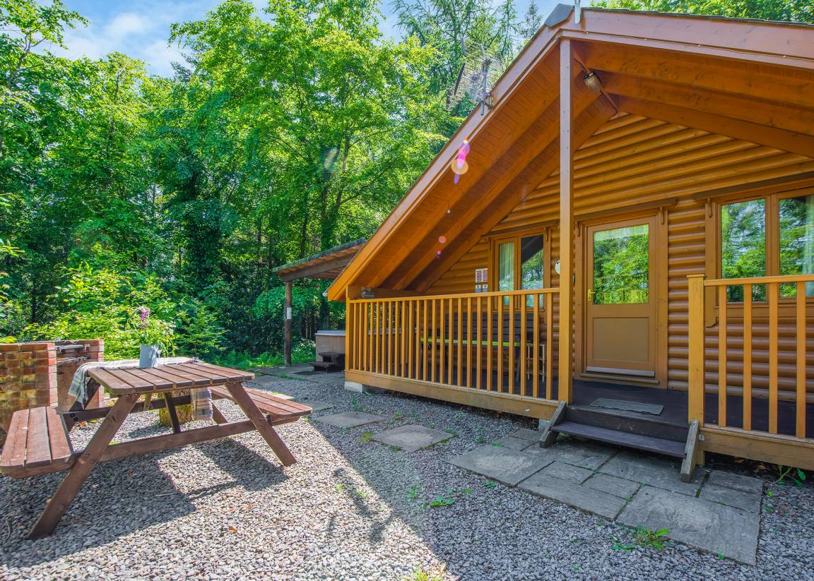 Chalet ∙ 3 Bedrooms ∙ 6 Guests - North Devon District