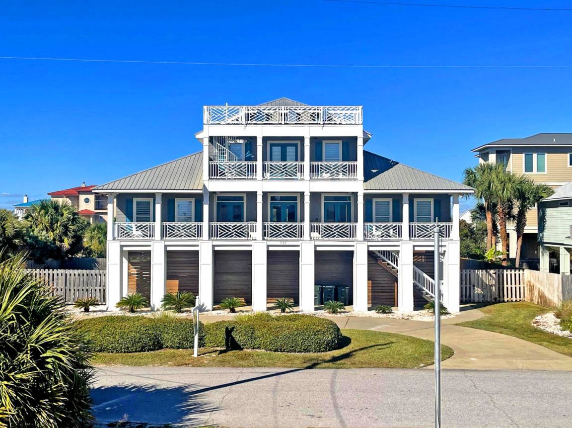 286 M² House ∙ 5 Bedrooms ∙ 16 Guests - Gulf Breeze, FL