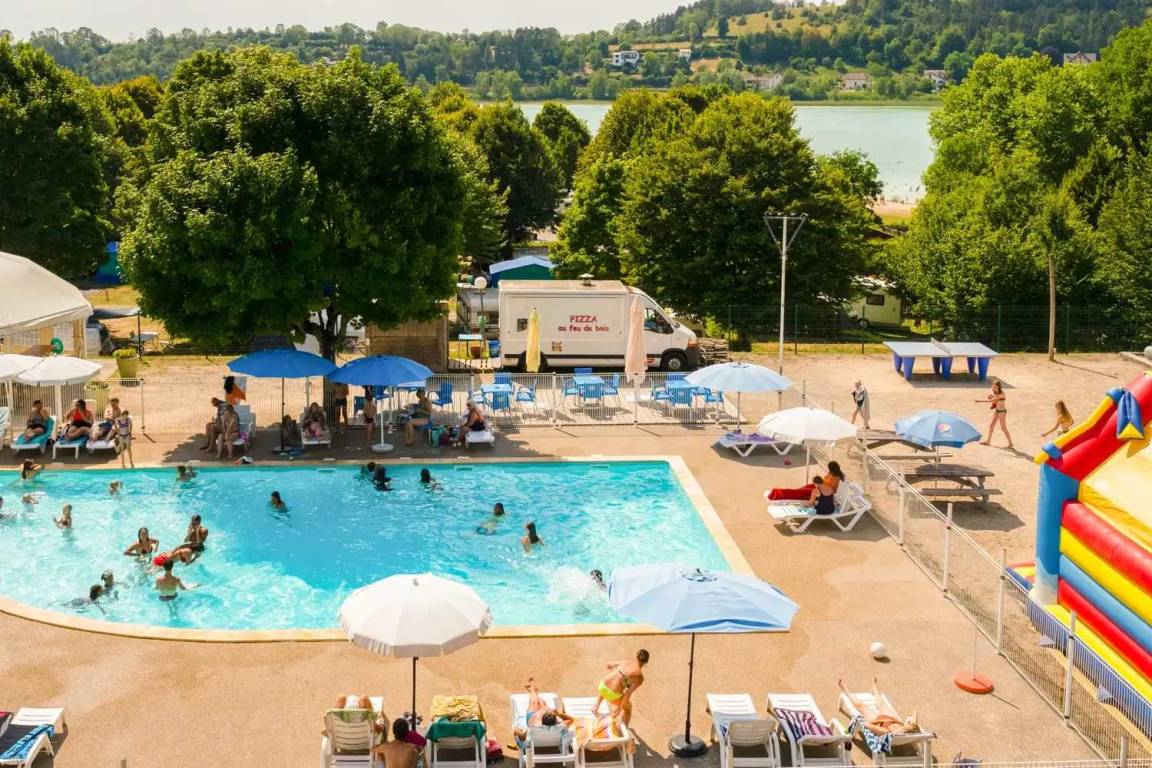 30 M² Camping ∙ 2 Chambres ∙ 5 Personnes - Bourgogne-Franche-Comté