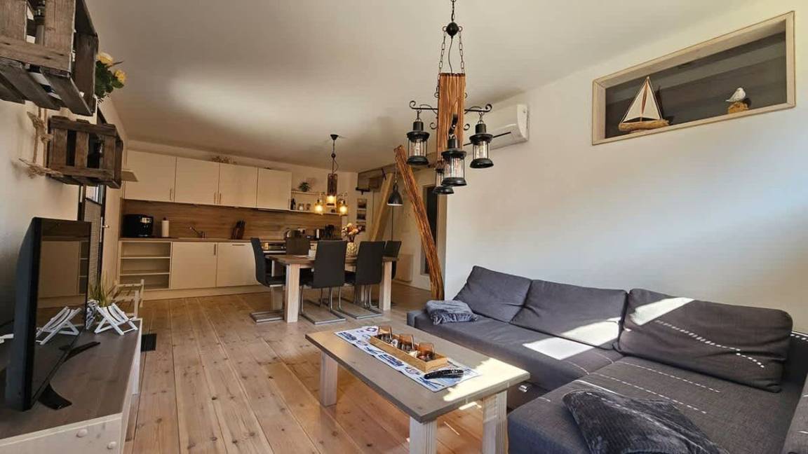 60 M² Ferienwohnung ∙ 2 Schlafzimmer ∙ 6 Gäste - Prerow