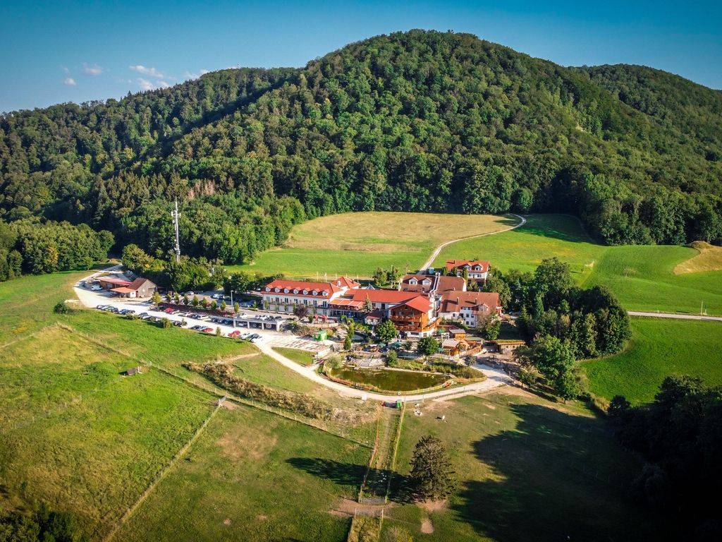 Deutsches Haus Landgasthof - Bad Boll