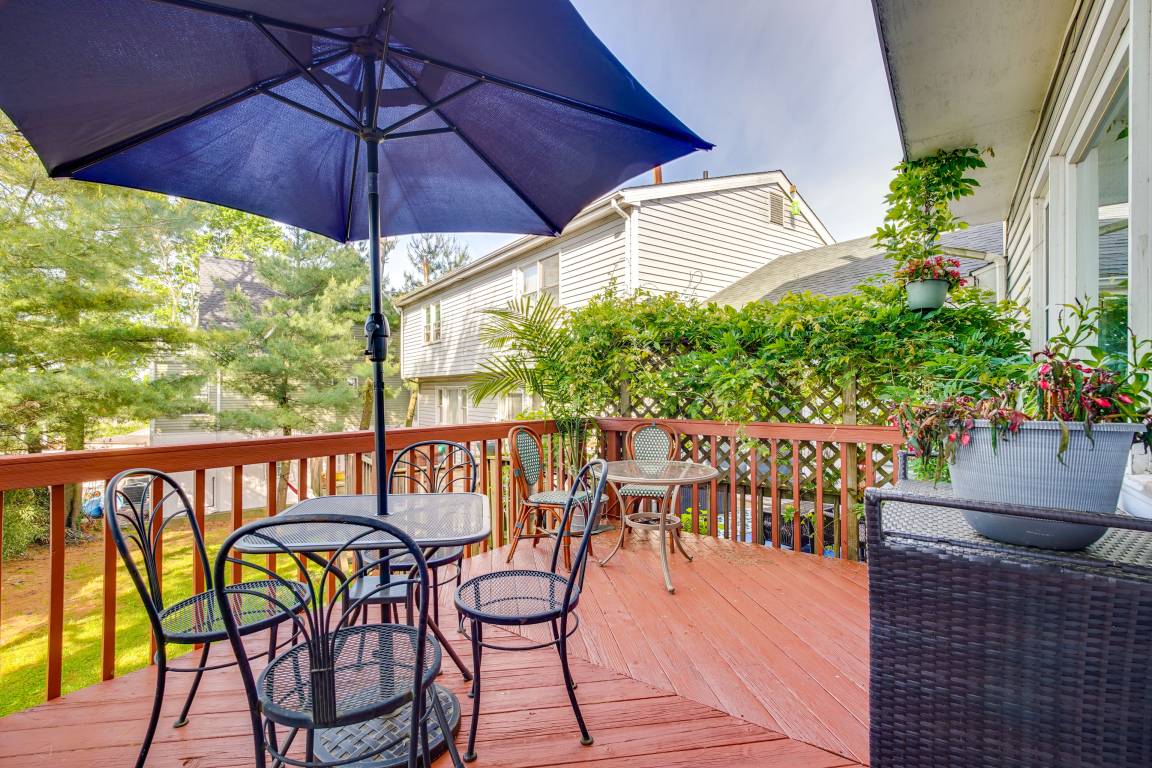 98 M² Apartment ∙ 2 Bedrooms ∙ 4 Guests - New Haven, CT