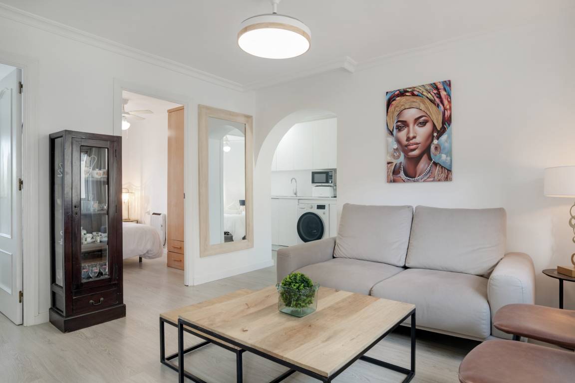 80 M² Apartamento ∙ 3 Habitaciones ∙ 6 Huéspedes - Tarifa