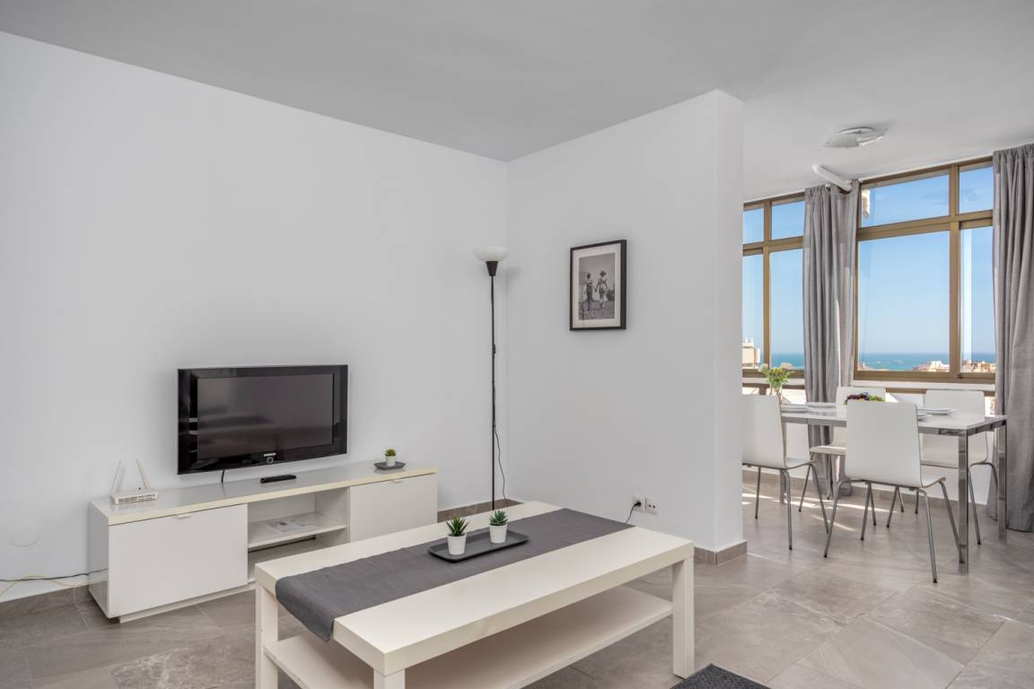 55 M² Apartamento ∙ 1 Habitación ∙ 4 Huéspedes - Fuengirola