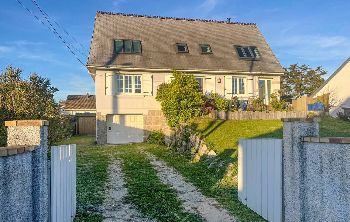 135 M² Maison De Vacances ∙ 4 Chambres ∙ 6 Personnes - Barneville-Carteret