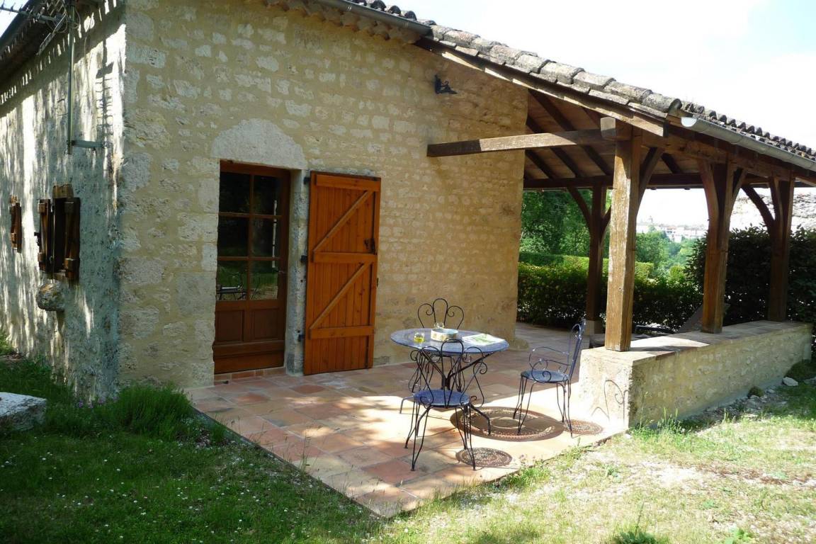 68 M² Gîte ∙ 1 Chambre ∙ 3 Personnes - Lot
