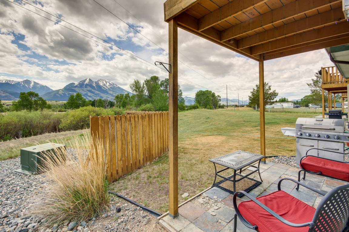 125 M² Apartment ∙ 2 Bedrooms ∙ 6 Guests - Emigrant, MT