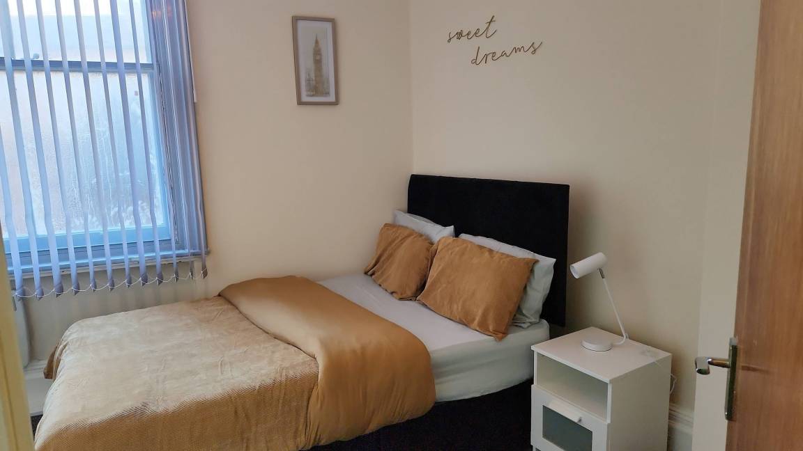 300 M² Apartment ∙ 1 Bedroom ∙ 3 Guests - Wolverhampton
