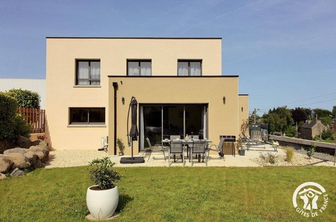 140 M² Gîte ∙ 3 Chambres ∙ 6 Personnes - Plouézec