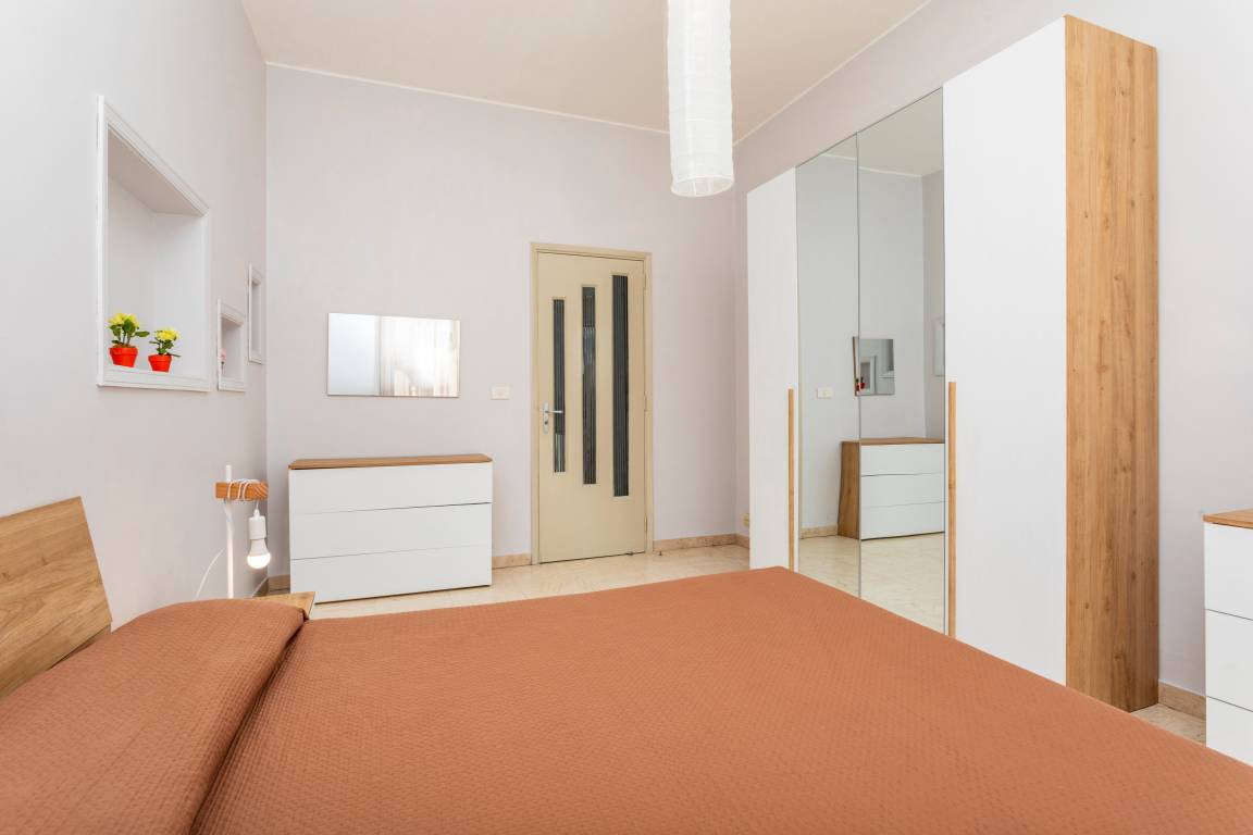 120 M² Apartamento ∙ 3 Habitaciones ∙ 6 Huéspedes - Catania