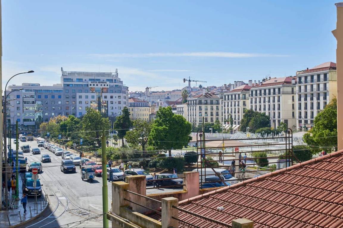 Apartment ∙ 2 Bedrooms ∙ 6 Guests - Almada