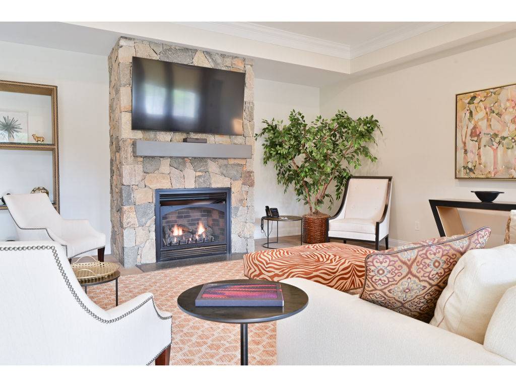 416 M² Hotel ∙ 2 Bedrooms ∙ 6 Guests - Rhode Island