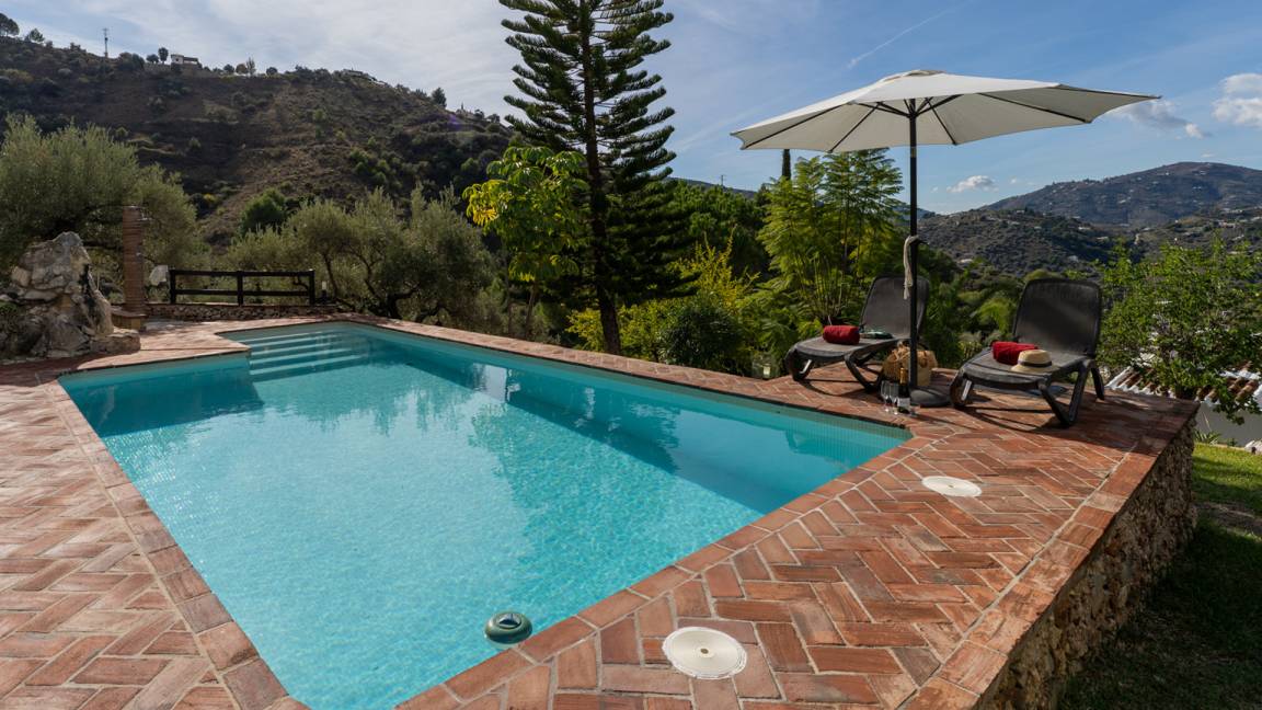 60 M² Casa Rural ∙ 2 Habitaciones ∙ 4 Huéspedes - Frigiliana