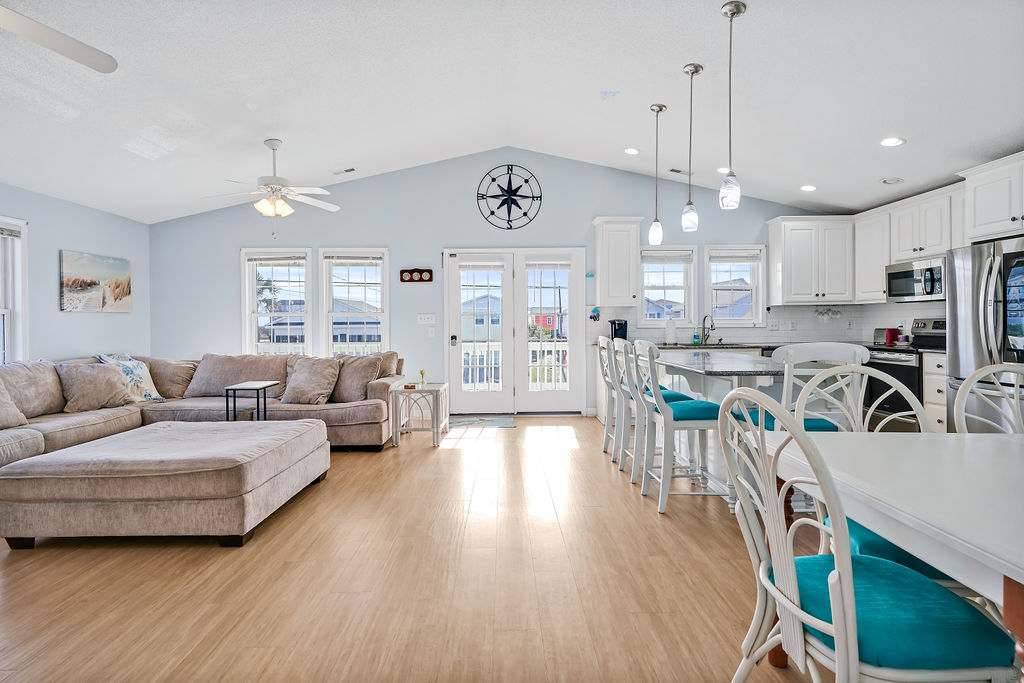 162 M² House ∙ 4 Bedrooms ∙ 12 Guests - Topsail Island, NC