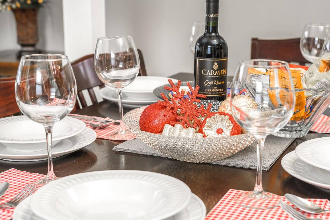 180 M² Maison De Vacances ∙ 5 Chambres ∙ 10 Personnes - Calgary