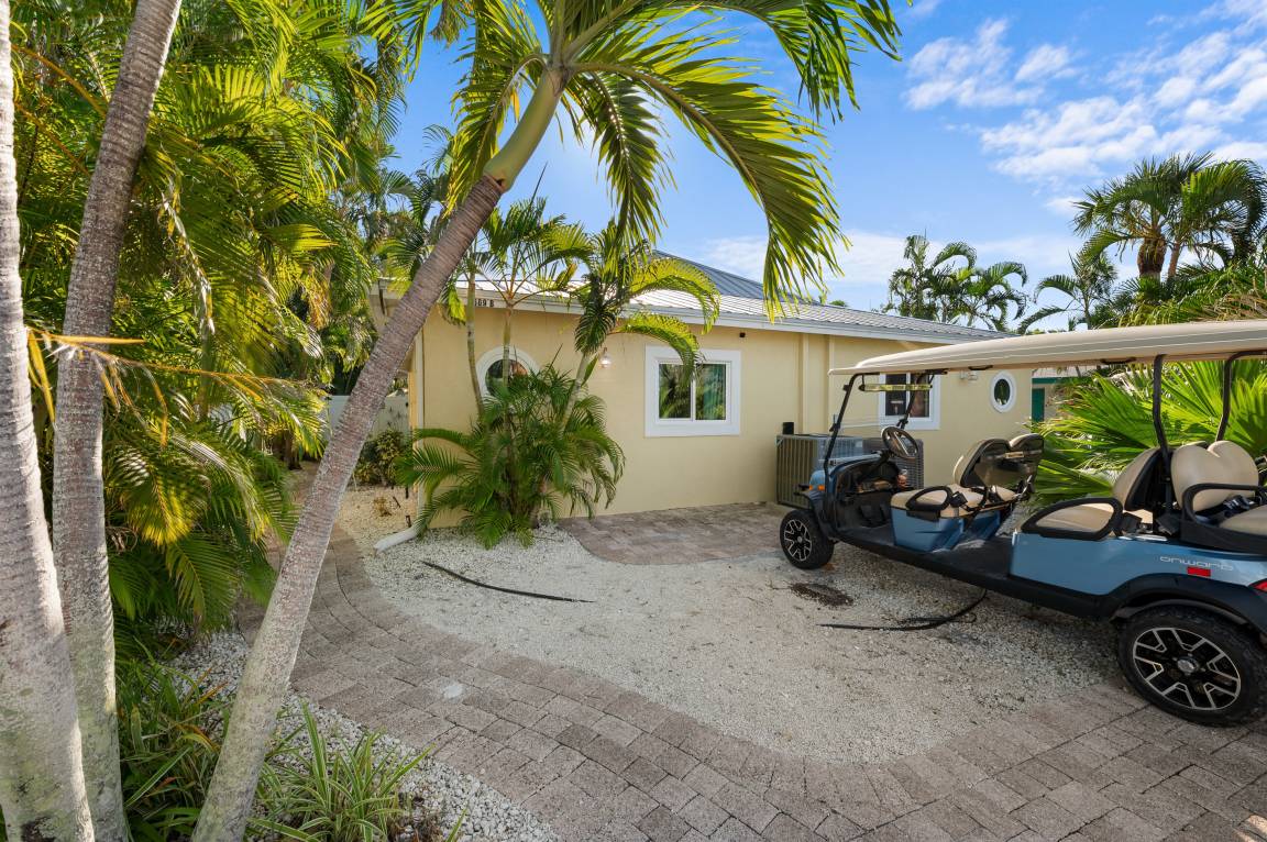 84 M² House ∙ 2 Bedrooms ∙ 5 Guests - Holmes Beach, FL