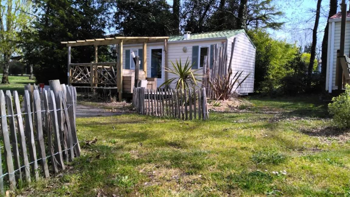 23 M² Caravan ∙ 2 Bedrooms ∙ 2 Guests - Brem-sur-Mer