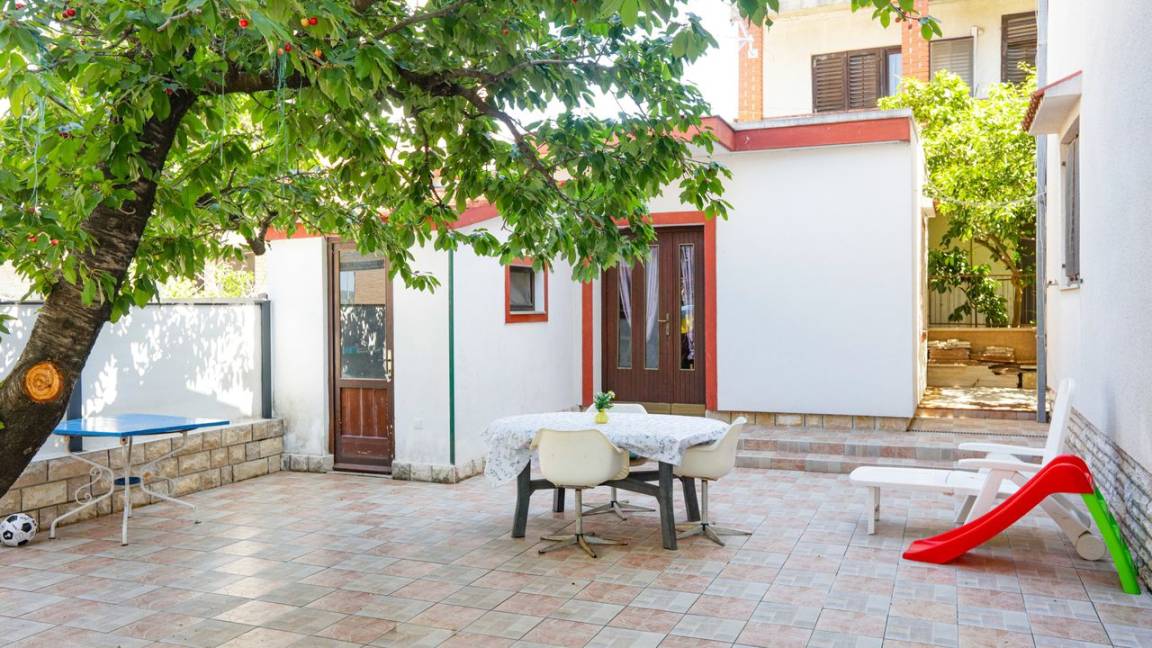 24 M² Hôtel ∙ 1 Chambre ∙ 3 Personnes - Biograd na Moru