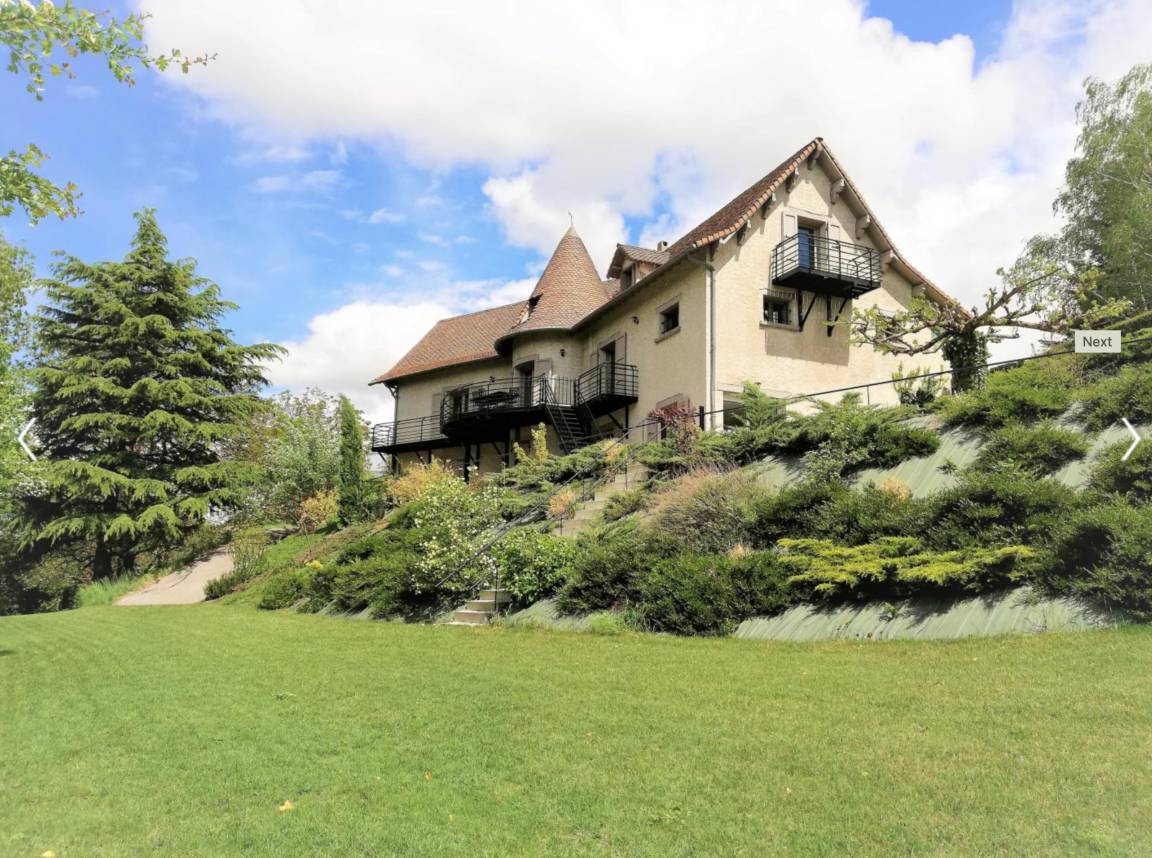 192 M² Cottage ∙ 5 Chambres ∙ 11 Personnes - Isère