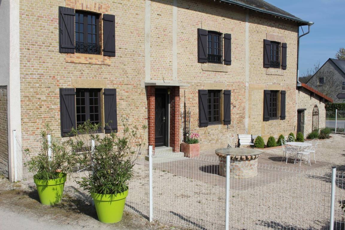 150 M² Gîte ∙ 4 Chambres ∙ 7 Personnes - Ardennes