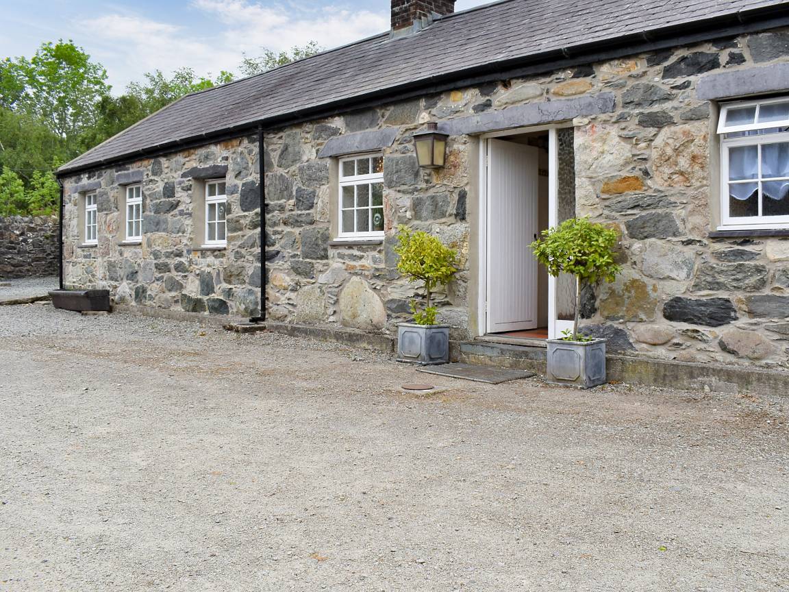 Landhaus ∙ 2 Schlafzimmer ∙ 4 Gäste - Bangor