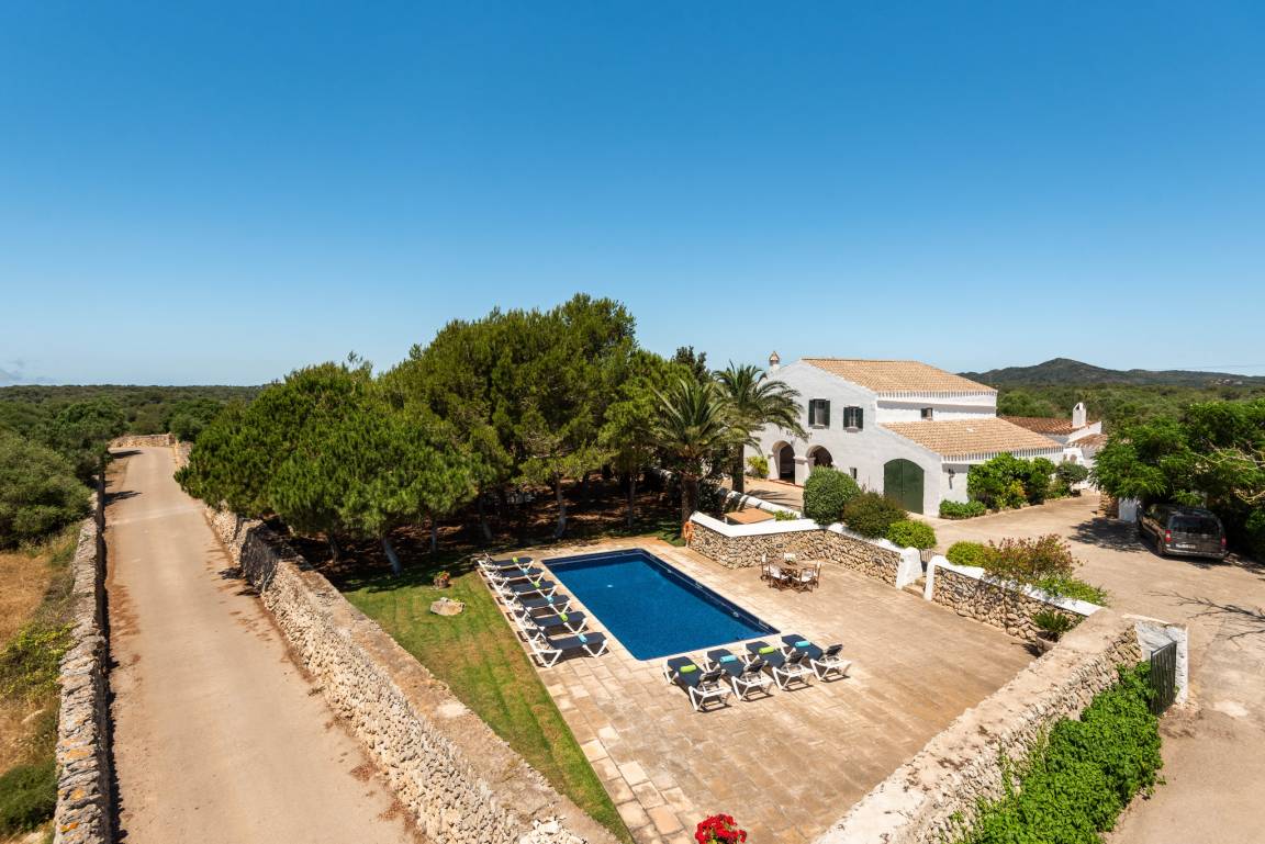 488 M² Villa ∙ 5 Habitaciones ∙ 10 Huéspedes - Cala Galdana