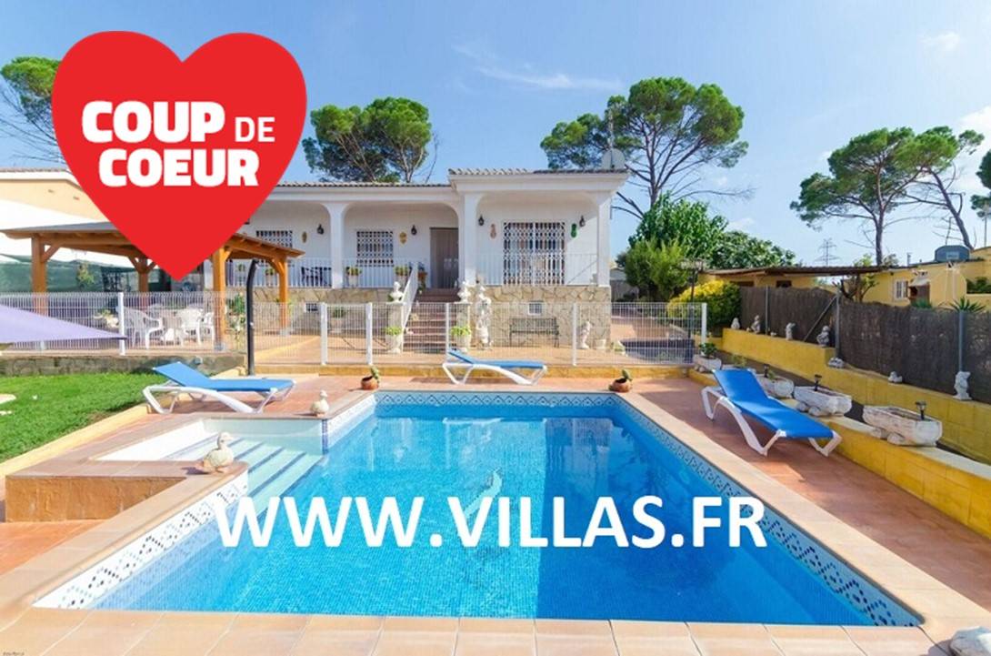 Villa ∙ 4 Habitaciones ∙ 8 Huéspedes - Santa Coloma de Farners