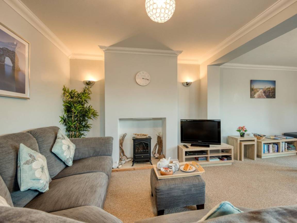 Cottage ∙ 3 Bedrooms ∙ 4 Guests - Wareham