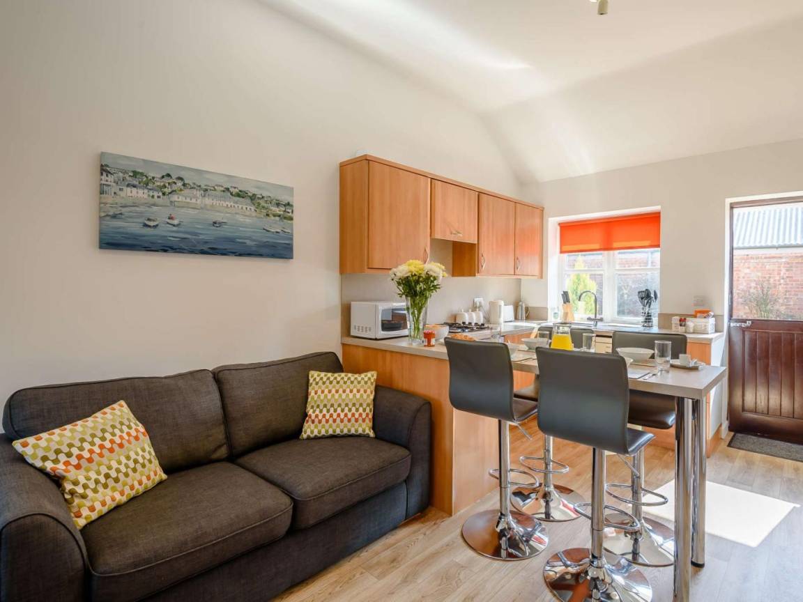 House ∙ 2 Bedrooms ∙ 4 Guests - Louth