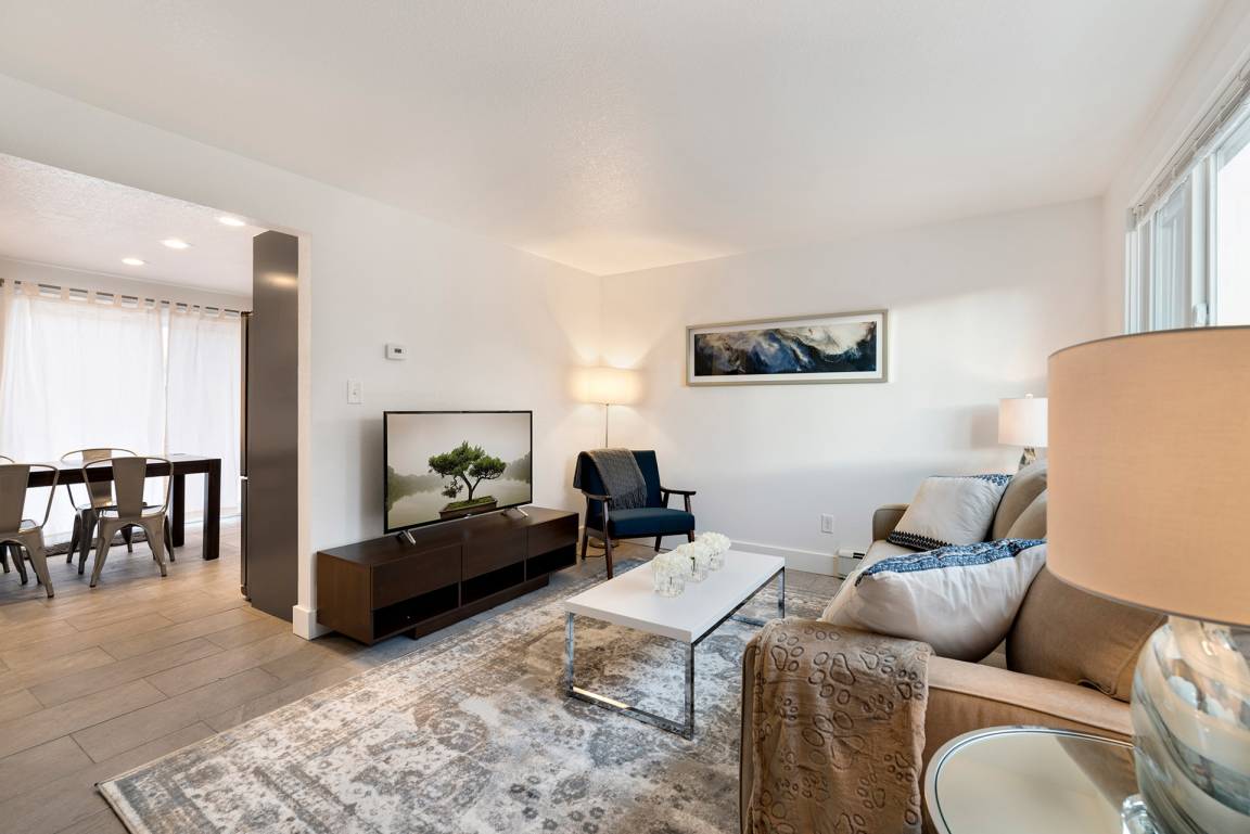 100 M² House ∙ 2 Bedrooms ∙ 6 Guests - Loveland, CO