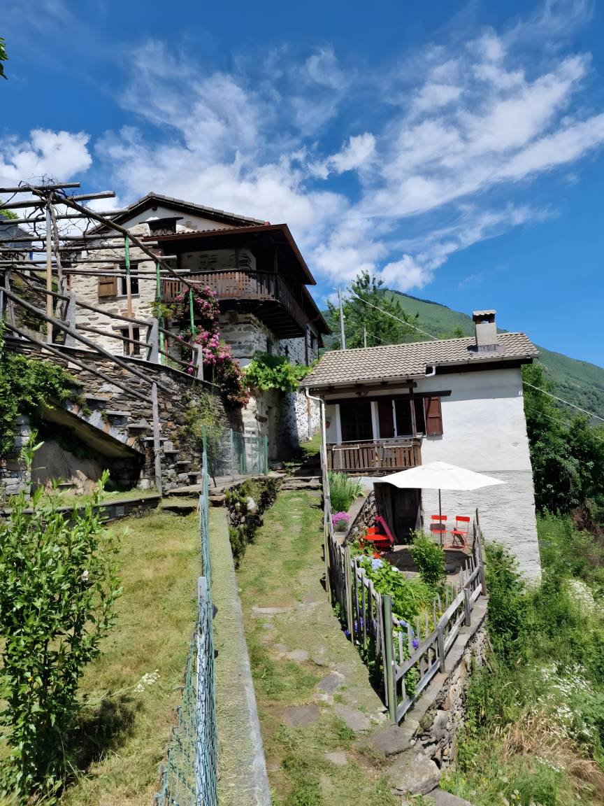 100 M² House ∙ 3 Bedrooms ∙ 5 Guests - Santa Maria Maggiore