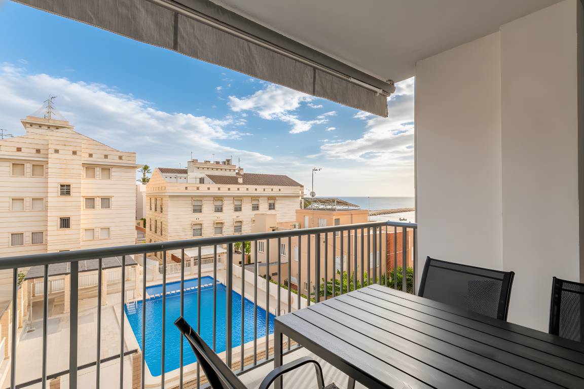 98 M² Apartment ∙ 3 Bedrooms ∙ 6 Guests - Santa Pola
