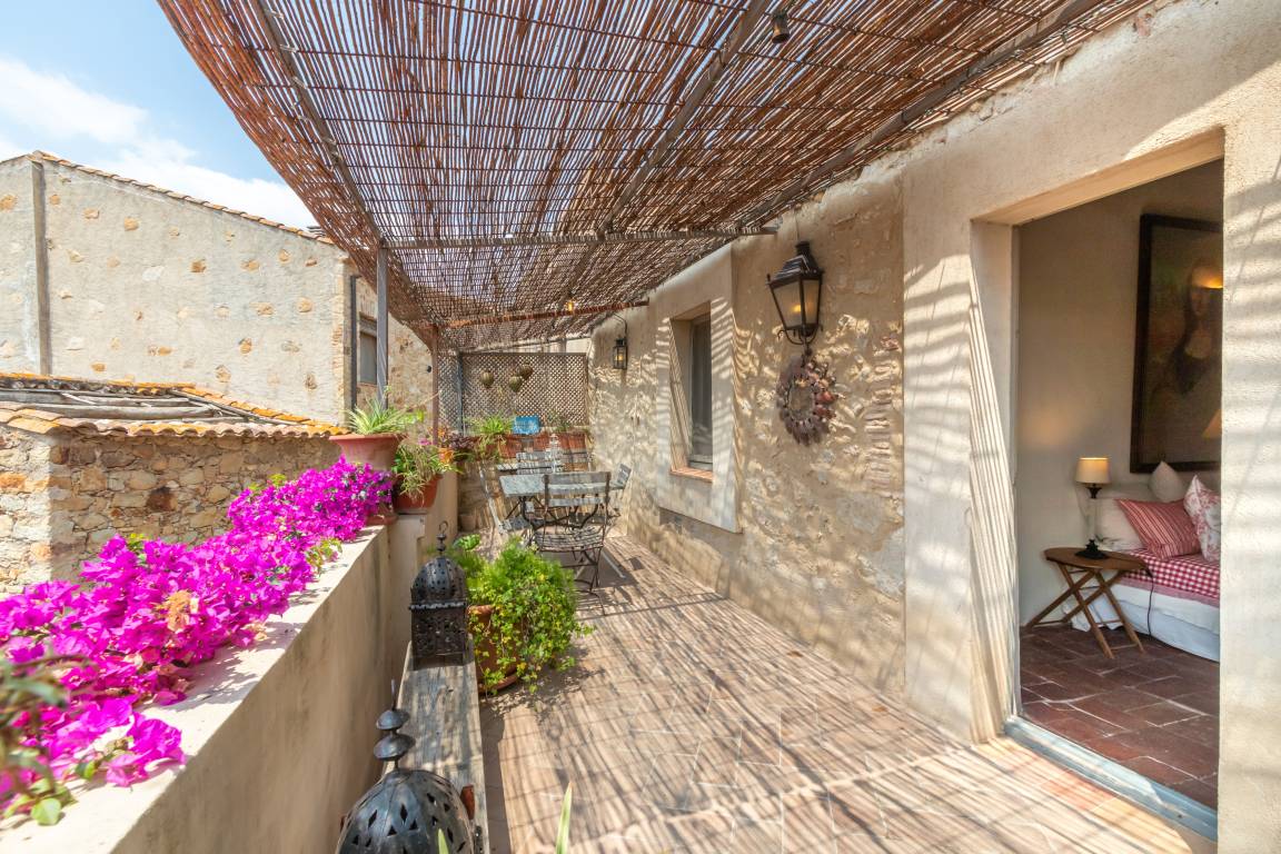 150 M² House ∙ 3 Bedrooms ∙ 8 Guests - Sa Riera
