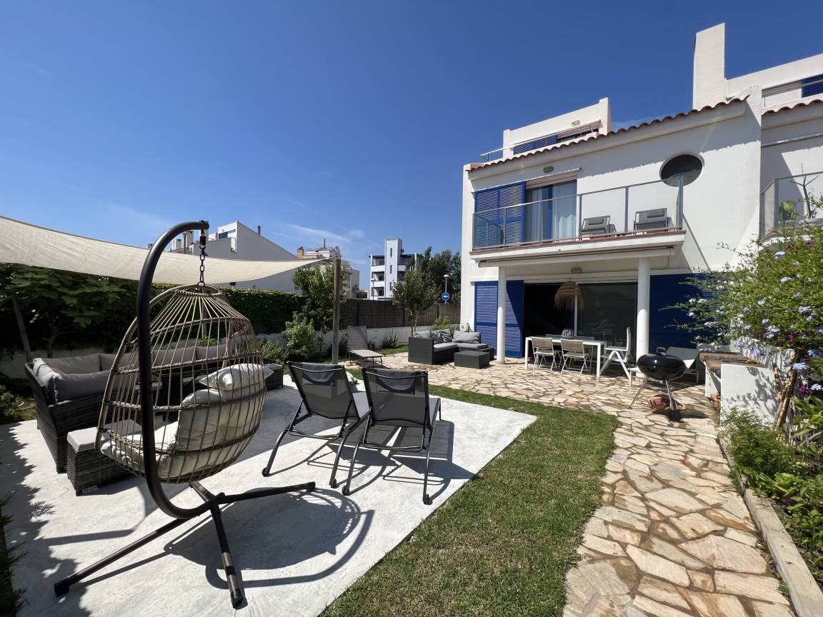 120 M² Casa ∙ 3 Habitaciones ∙ 6 Huéspedes - Costa Brava