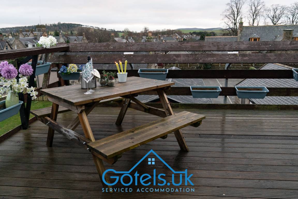 260 M² House ∙ 7 Bedrooms ∙ 16 Guests - Huntly