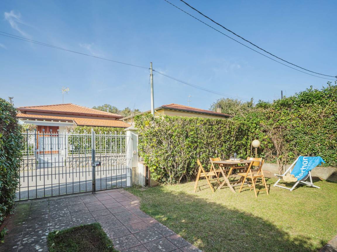 80 M² Villa ∙ 3 Camere Da Letto ∙ 6 Ospiti - Marina di Pietrasanta