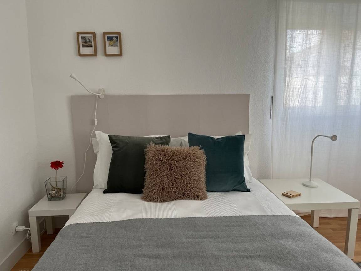 70 M² Apartamento ∙ 2 Quartos ∙ 3 Hóspedes - São Domingos de Rana
