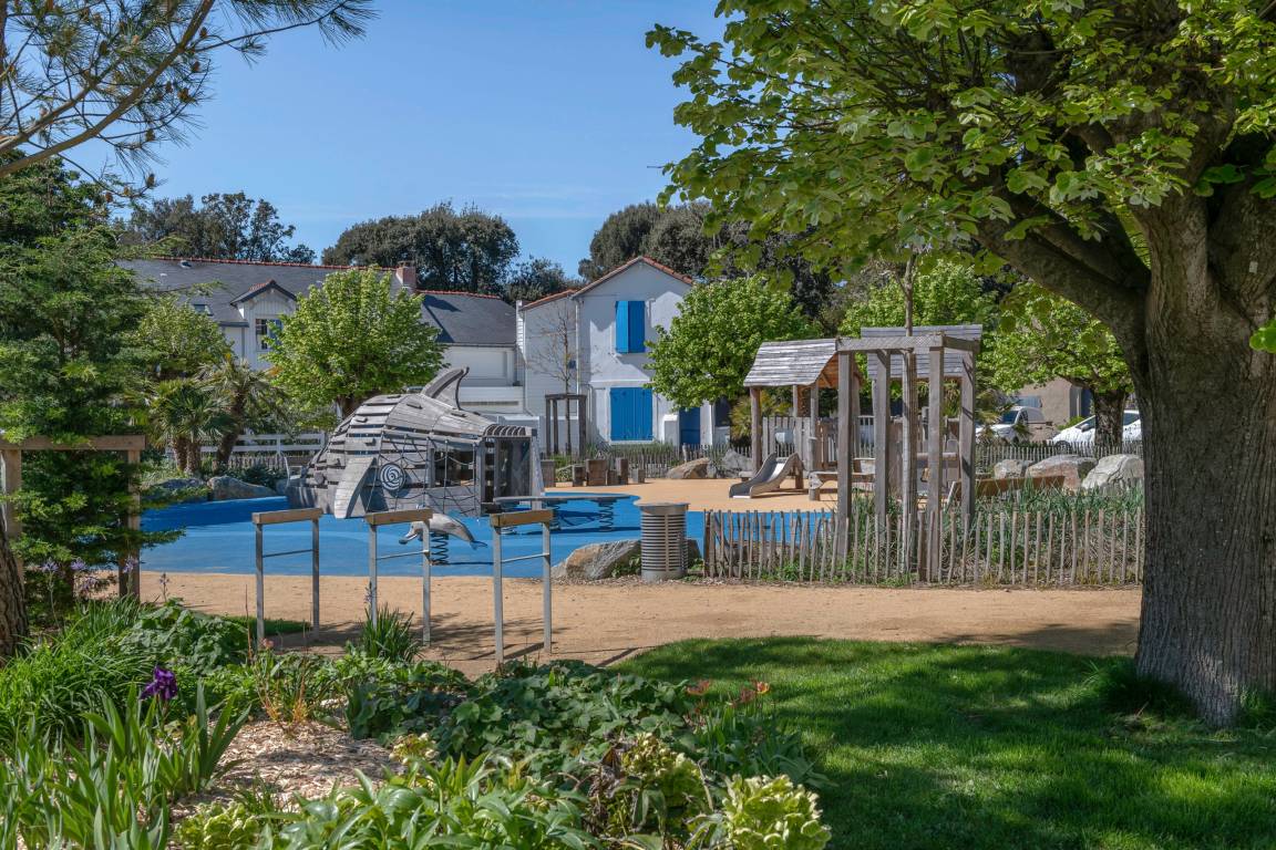 110 M² Maison De Vacances ∙ 4 Chambres ∙ 9 Personnes - Pornichet