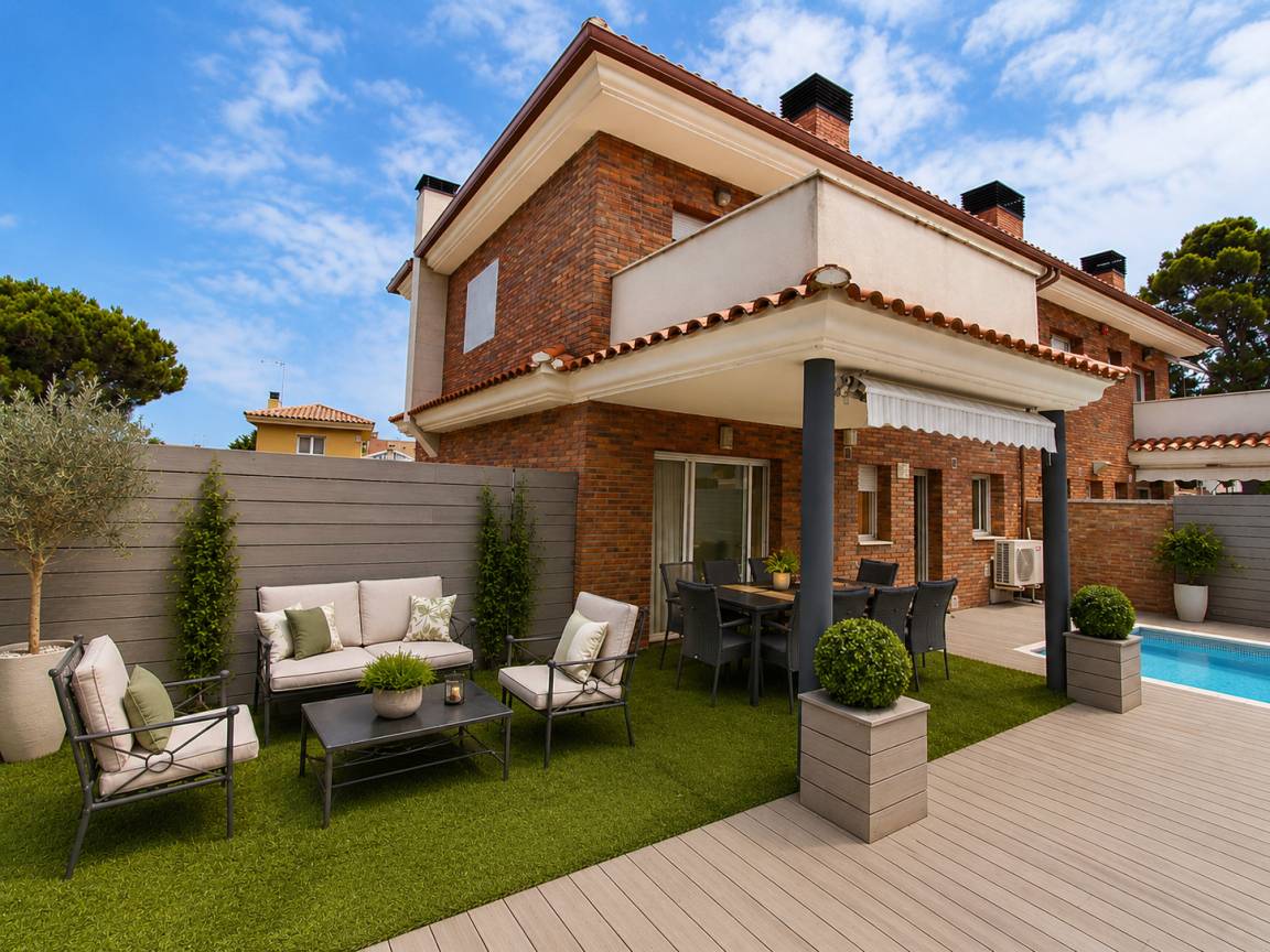 160 M² Casa ∙ 4 Habitaciones ∙ 10 Huéspedes - Tarragona