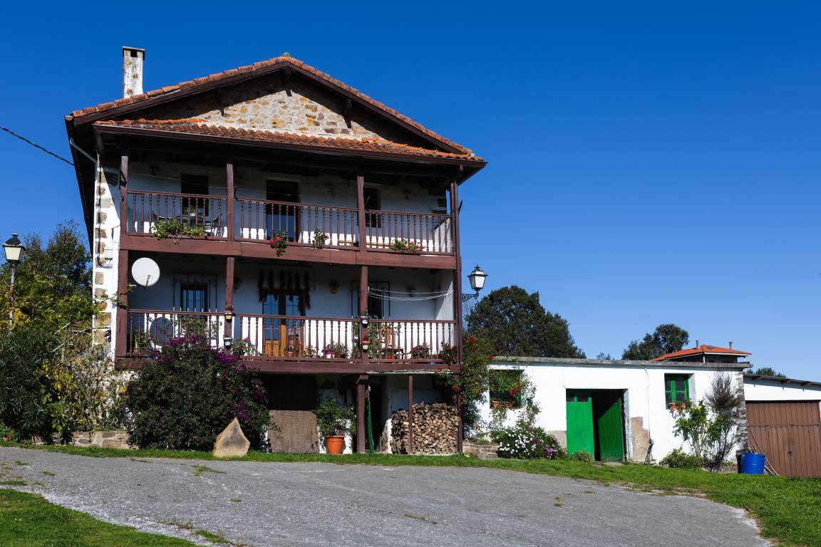 100 M² Casa ∙ 4 Habitaciones ∙ 8 Huéspedes - Ramales de la Victoria