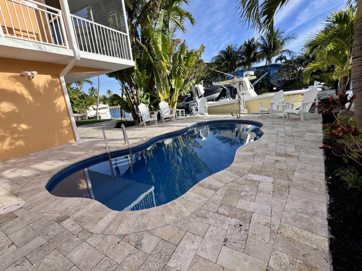172 M² House ∙ 3 Bedrooms ∙ 10 Guests - Islamorada, FL